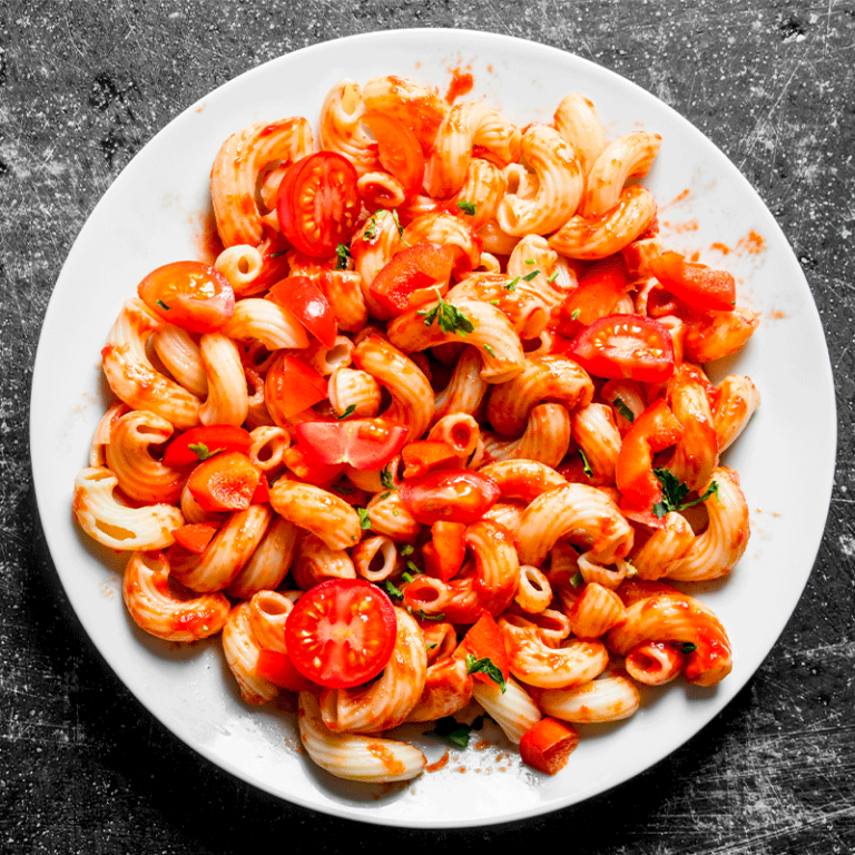 Coditos con tomate y queso - Pastas La Muñeca